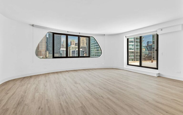 Roosevelt Collection - Luxury Apartments Chicago | Luxury Living