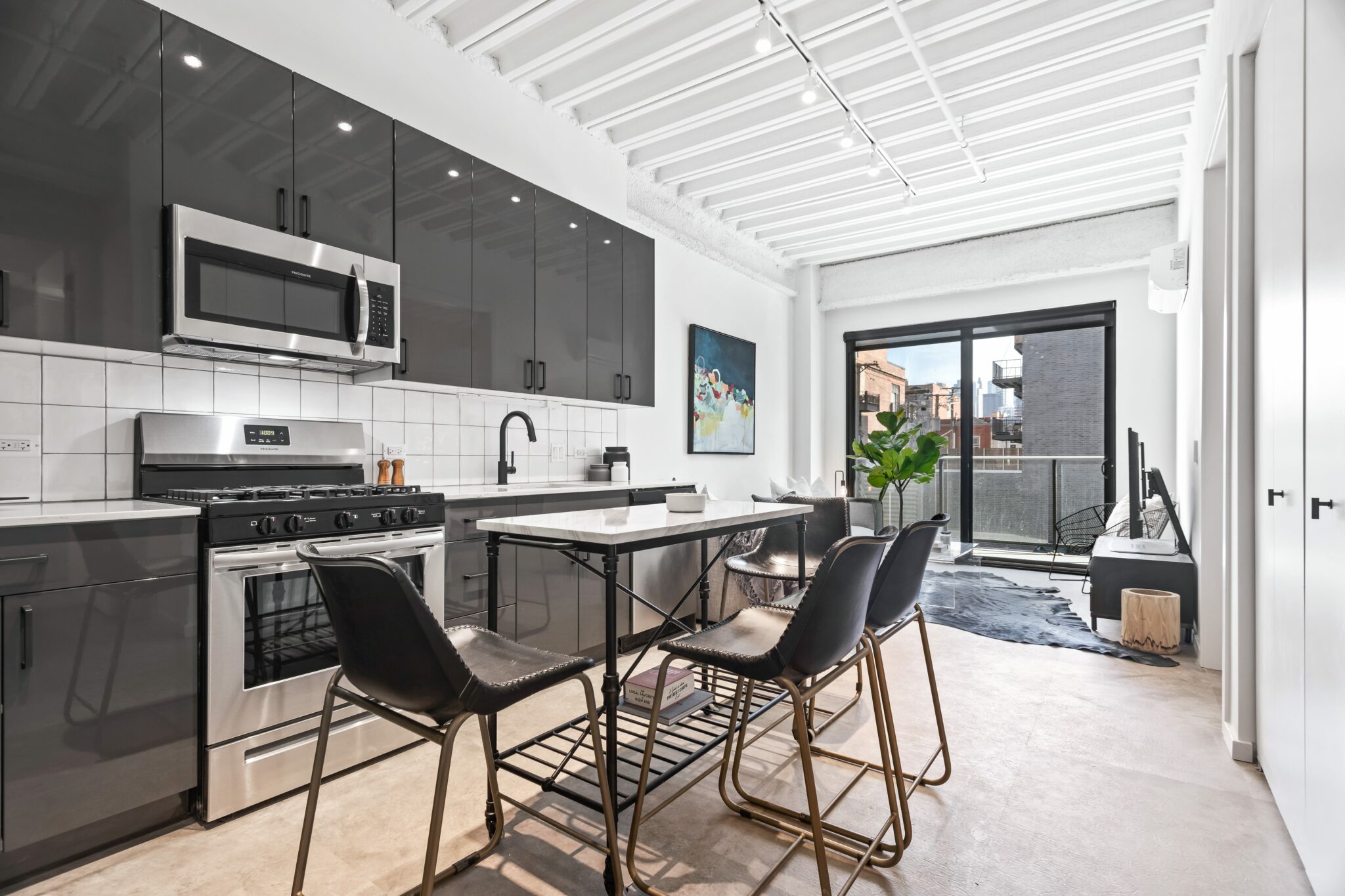 The Jax in West Loop - Luxury Apartments Chicago | Luxury Living