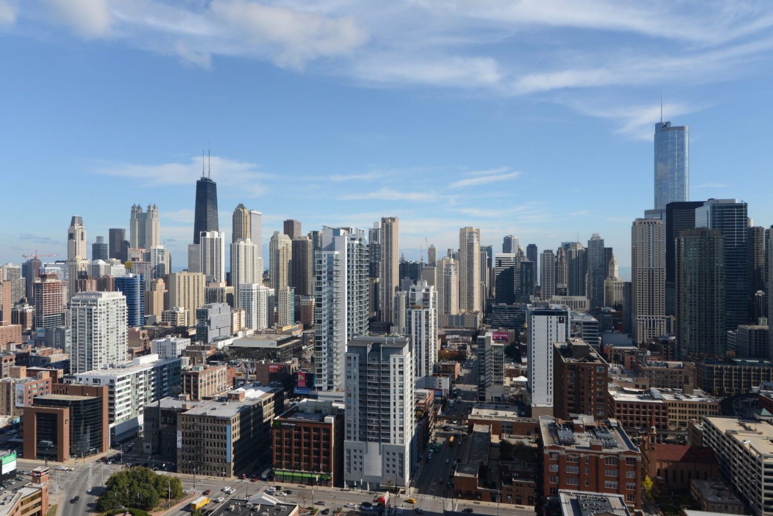 The Most Affordable, Safe Neighborhoods in Chicago for Renters - Luxury ...